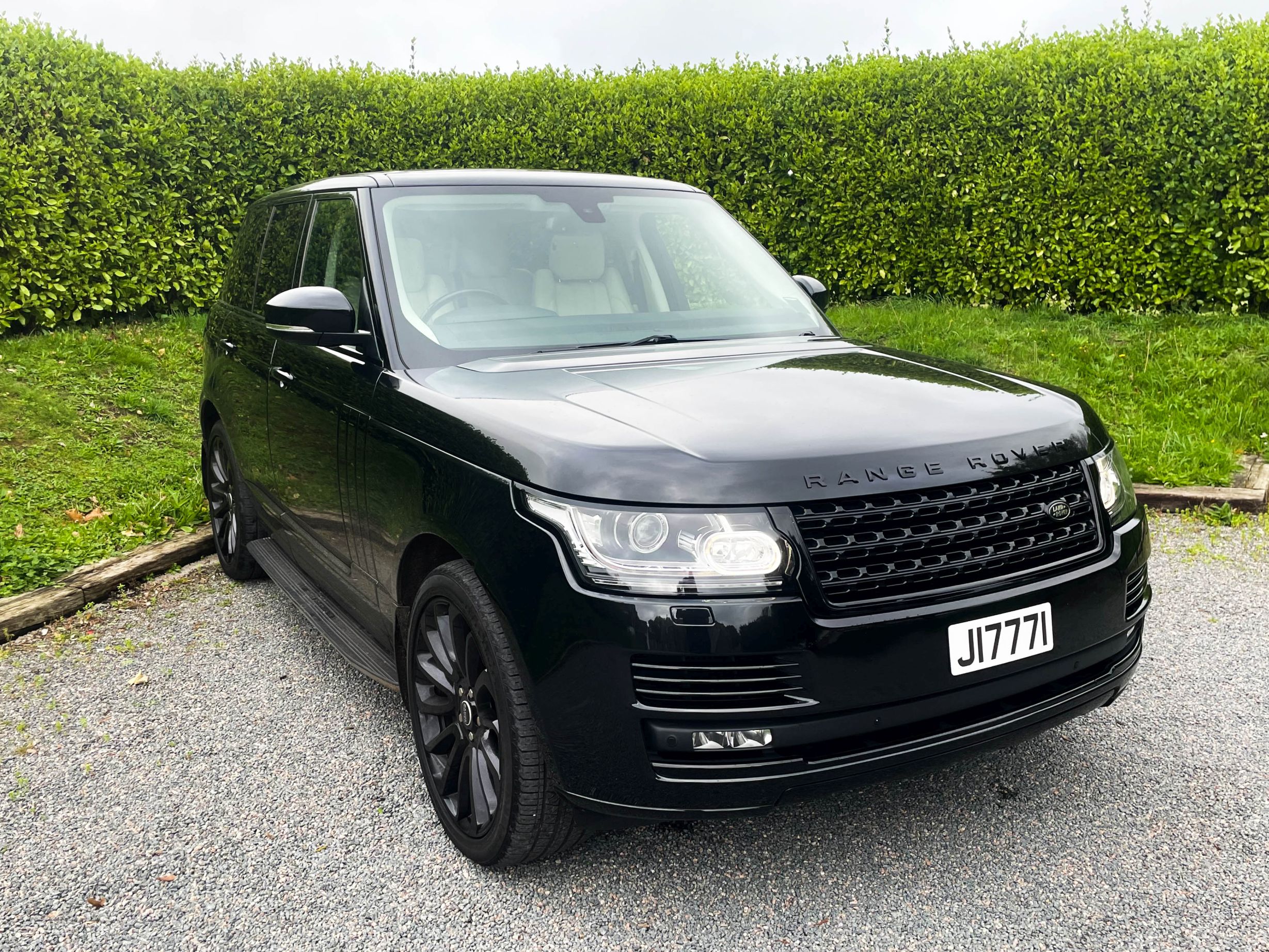 Range Rover SDV8 | Premium Nearly New Pre-owned Cars for Sale in Jersey ...