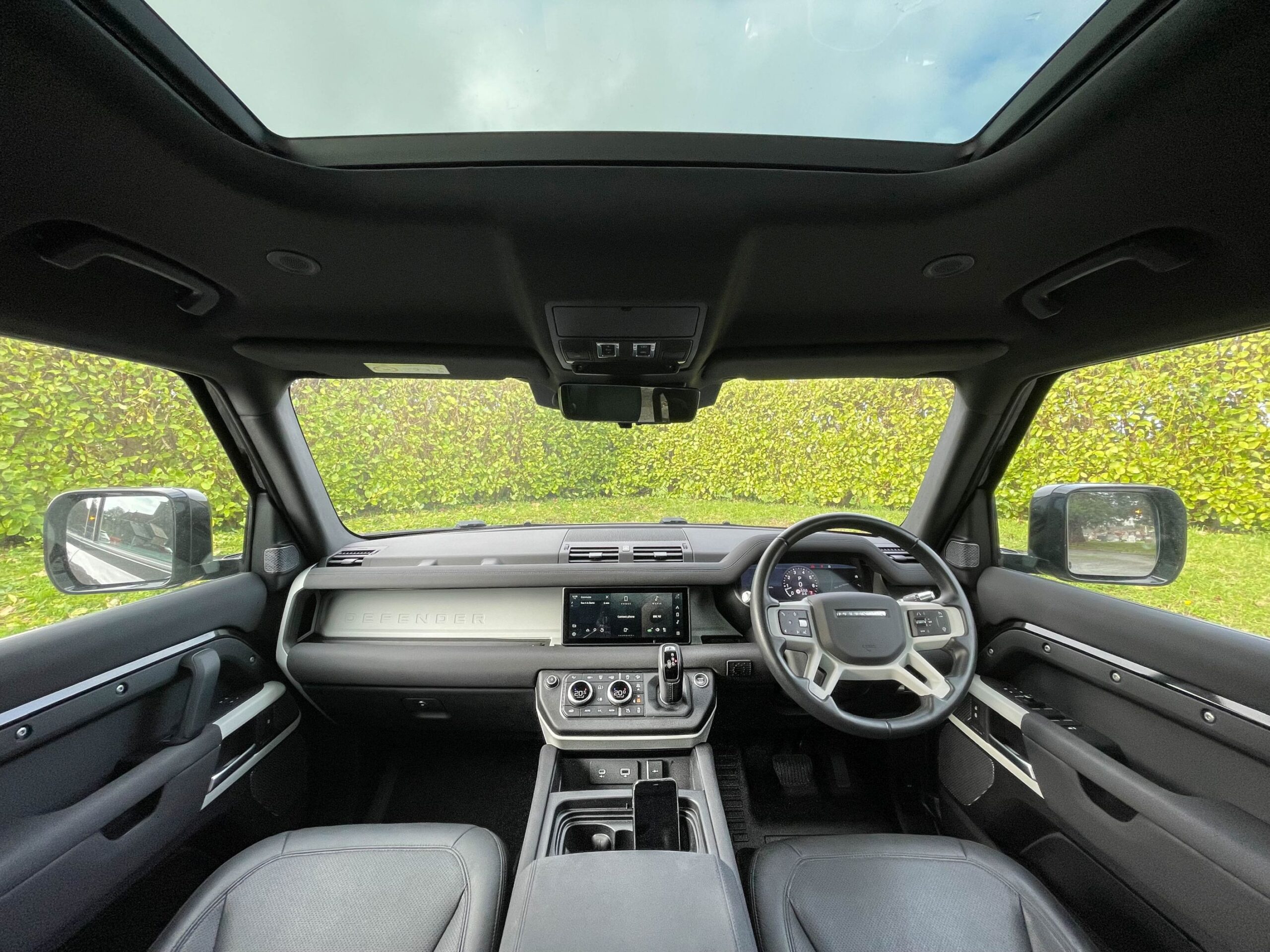 Land Rover Defender 110 – P300 | Premium Nearly New Pre-owned Cars for ...