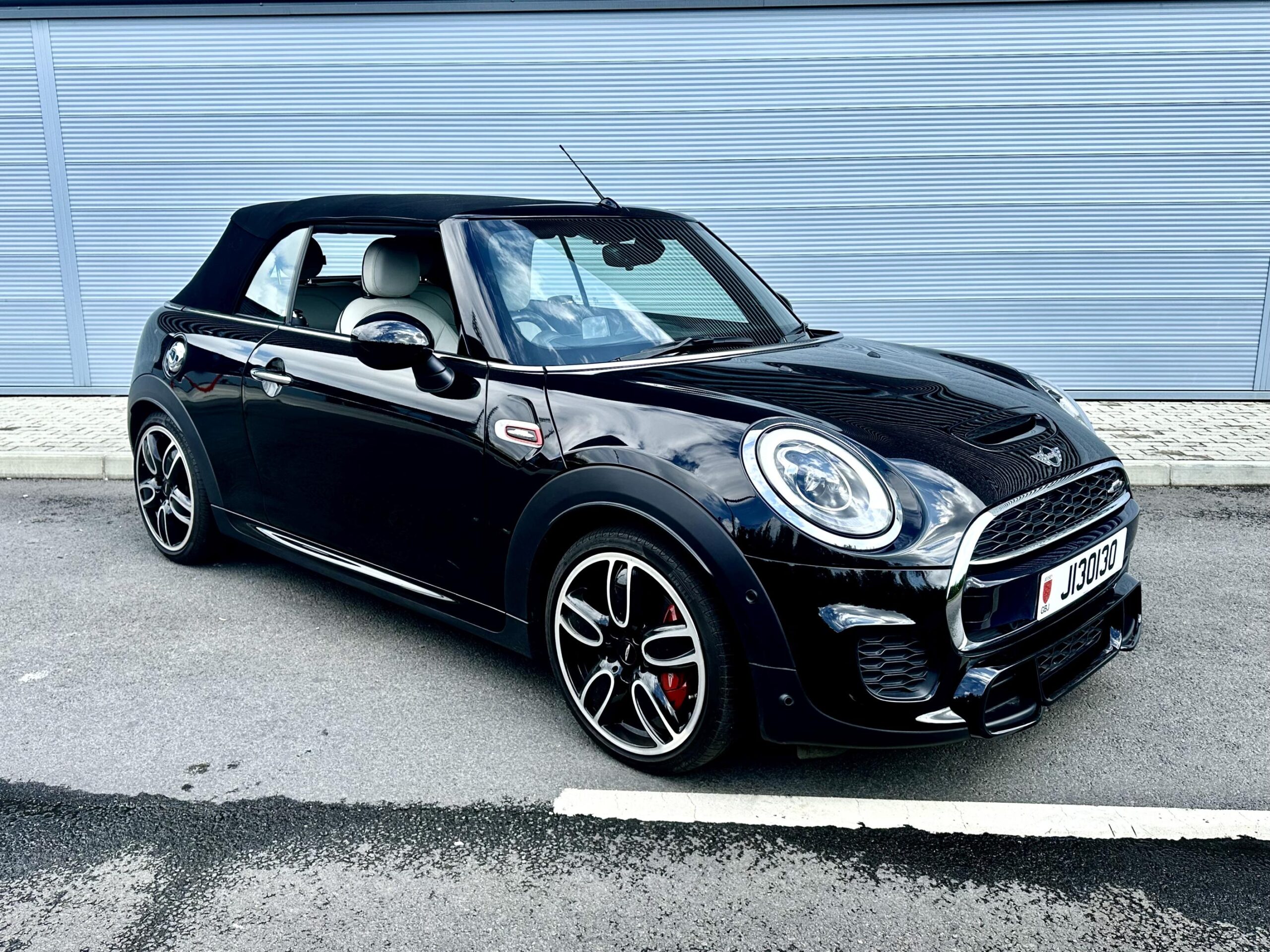 On hold / Sold – Mini Cooper – John Copper Works – Convertible ...